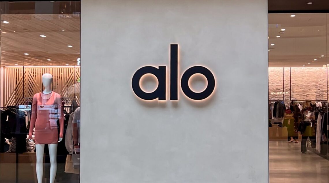 Alo Yoga : que valent vraiment ces ensembles à plus de 200 € portés par ...
